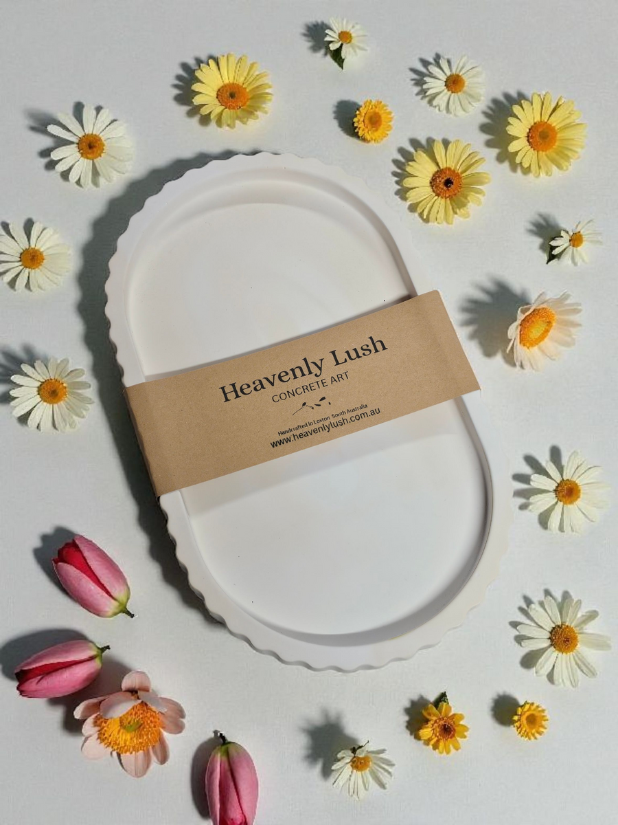 Large Oblong Dish - Peach/Cream – Heavenly Lush